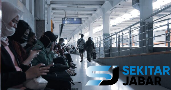 Hari Pertama GAPEKA 2023 KAI Commuter Wilayah II Bandung Layani 53.199 Penumpang